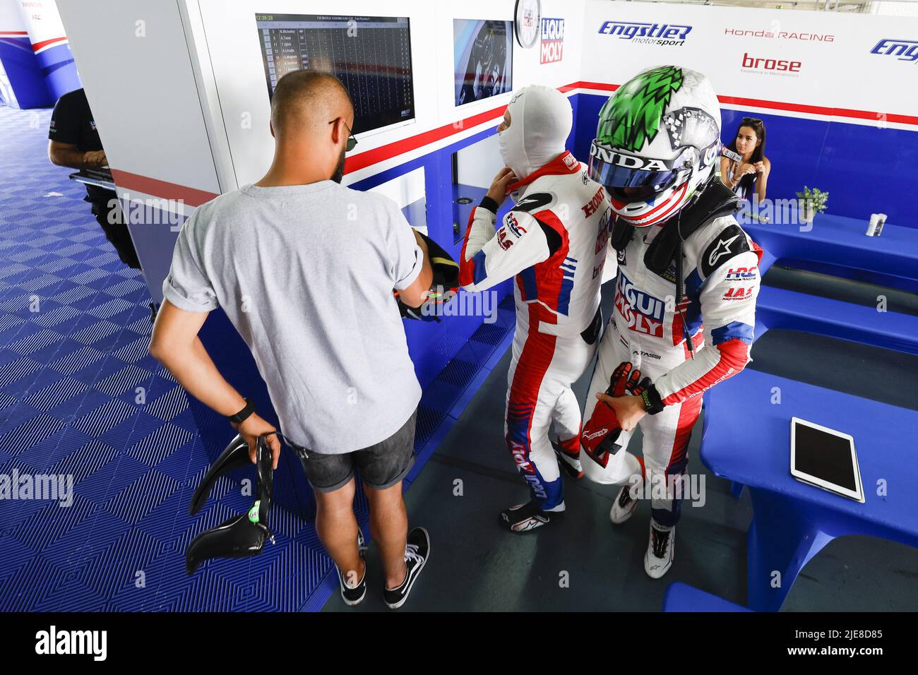 TASSI Attila (HUN), LIQUI MOLY Engstler, Honda Civic Type R TCR ...