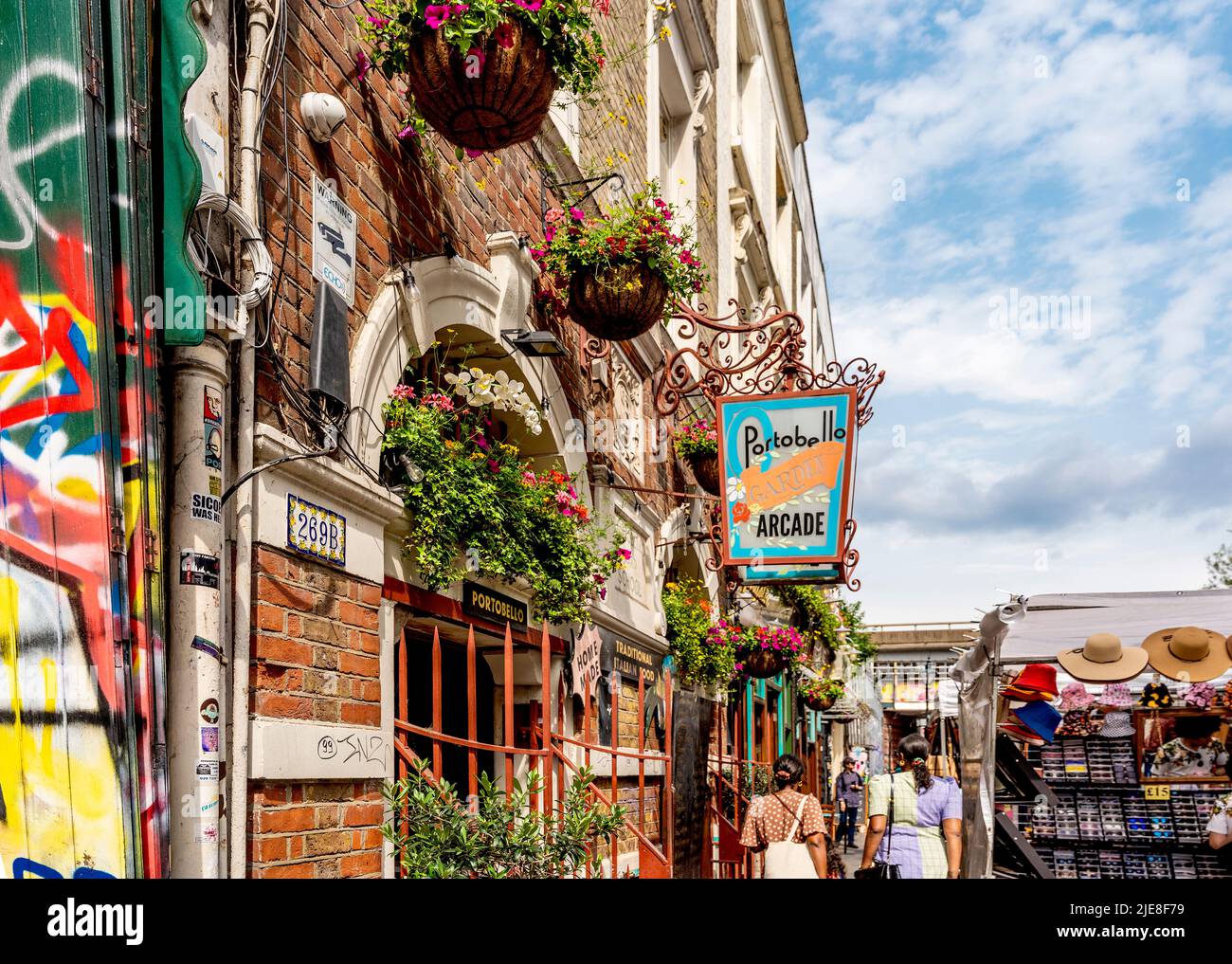Portobello road flea market hi-res stock photography and images - Alamy