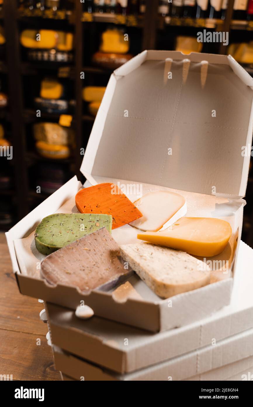 Goats milk gouda hi-res stock photography and images - Alamy