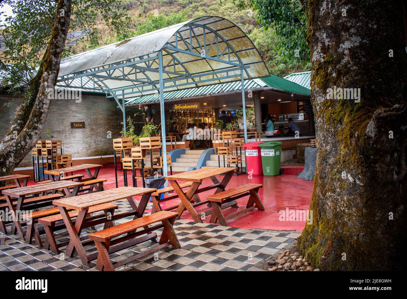 Refreshment center in Munnar Eravikulam national park Stock Photo - Alamy
