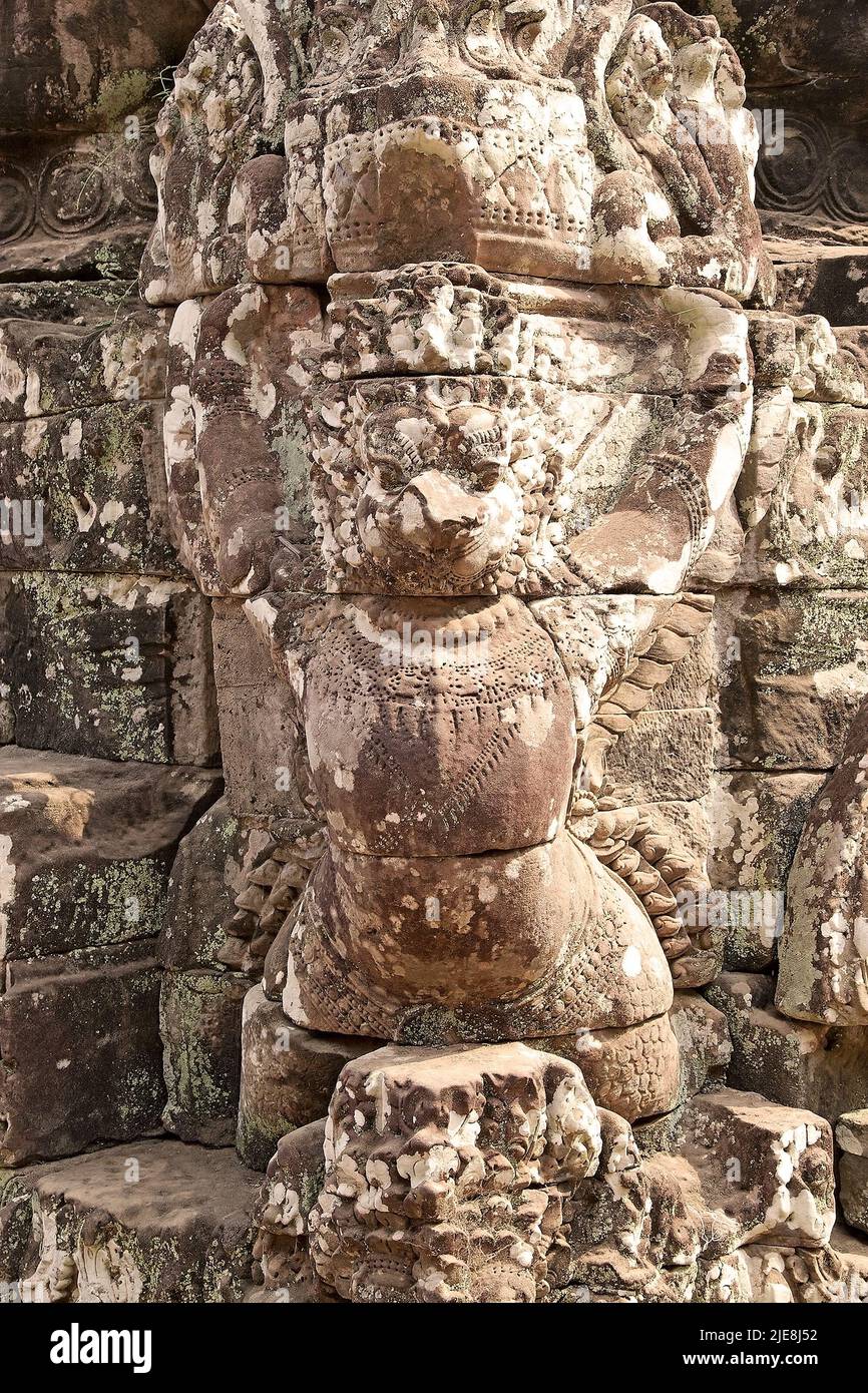 Garuda sculpture hi-res stock photography and images - Alamy