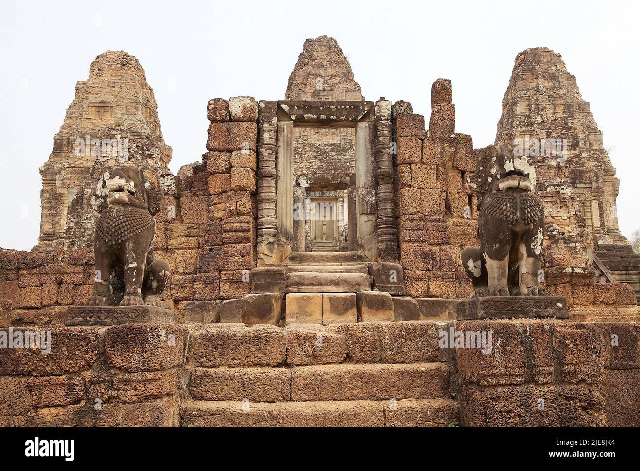 The lion guardians at the East Mebon temple ruins, Angkor, Siem Reap ...