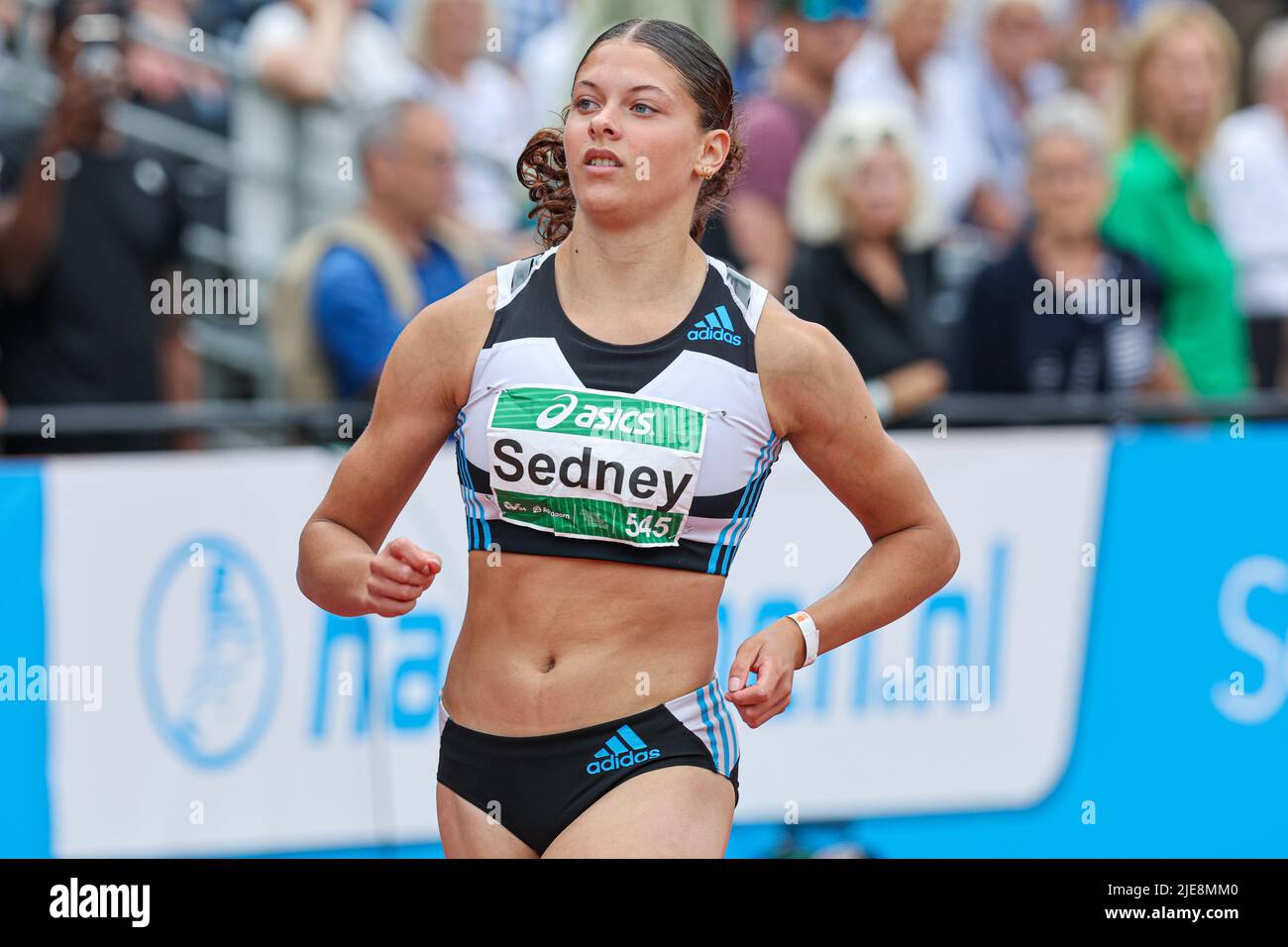APELDOORN, NETHERLANDS - JUNE 26: Zoe Sedney of The Netherlands ...
