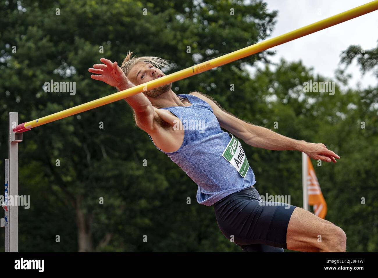 APELDOORN - Athlete Douwe Amels during the high jump event at the Dutch ...