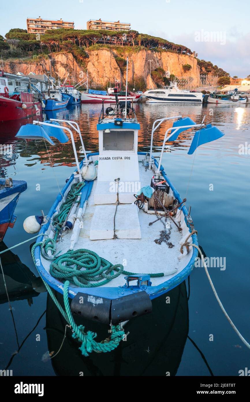 Catalan fishing boats in Sant Feliu de Guíxols harbour, Spain Stock ...