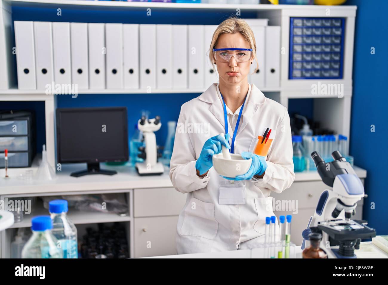 Female scientist angry hi-res stock photography and images - Alamy