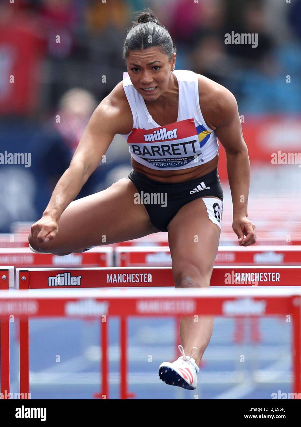 Alicia Barrett wins the third heat of the WomenÕs 100 metres during day ...