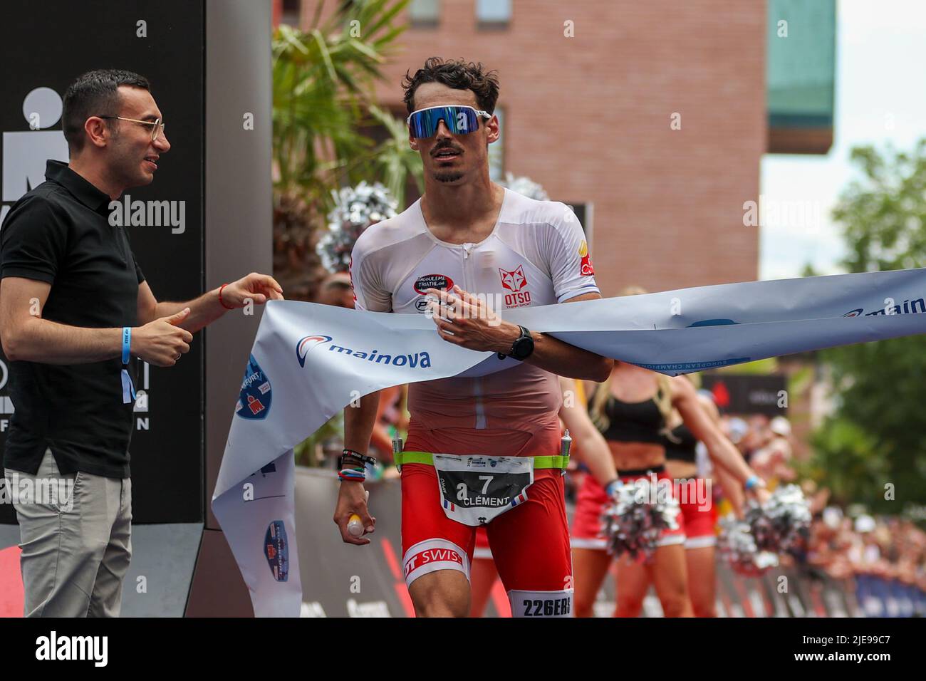 26 June 2022, Hessen, Frankfurt/Main: Triathlon: European Championship ...