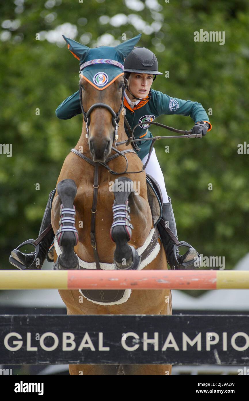 Jessica SPRINGSTEEN riding RMF Zecilie during the Longines Global ...