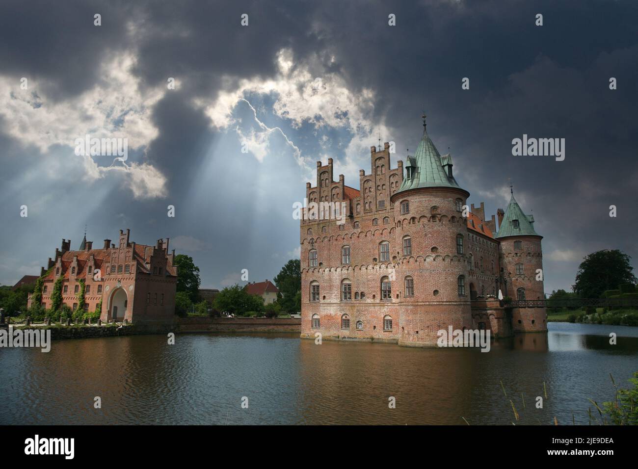 Egeskov Castle (460 yeras) in Southern Funen. Egeskov is famous for ...