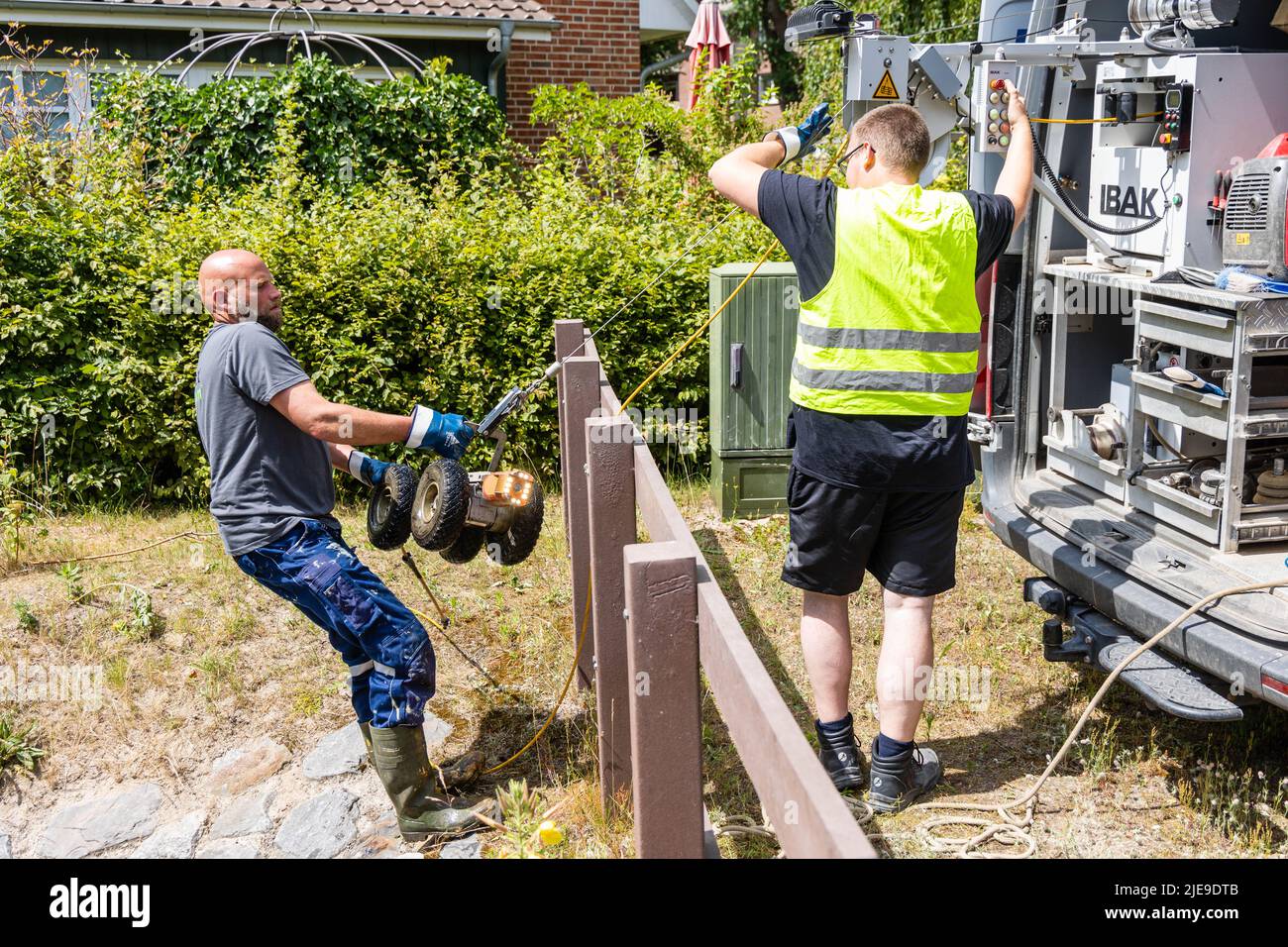 Oldenburg, Germany. 26th June, 2022. Damian Bodde (r) and Marc ...