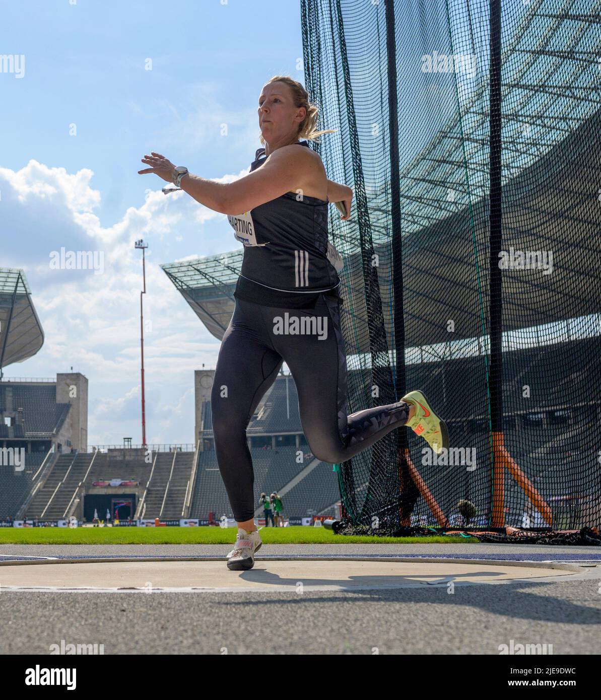 Julia HARTING (SCC Berlin) Action, women's discus throw final on June ...