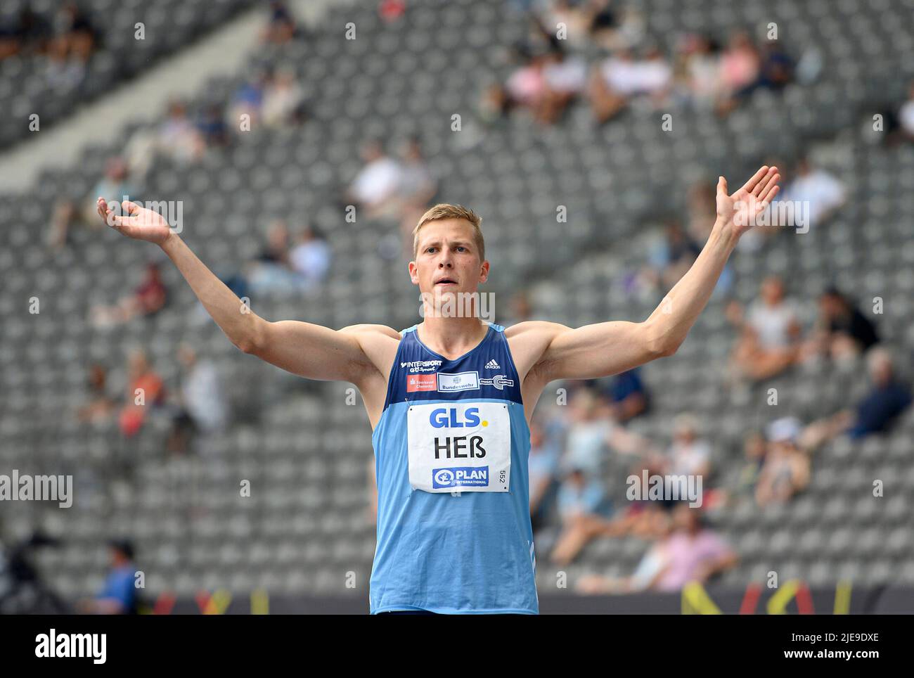 Max HESS (LAC Erdgas Chemnitz) gesture, gesture men's triple jump final ...