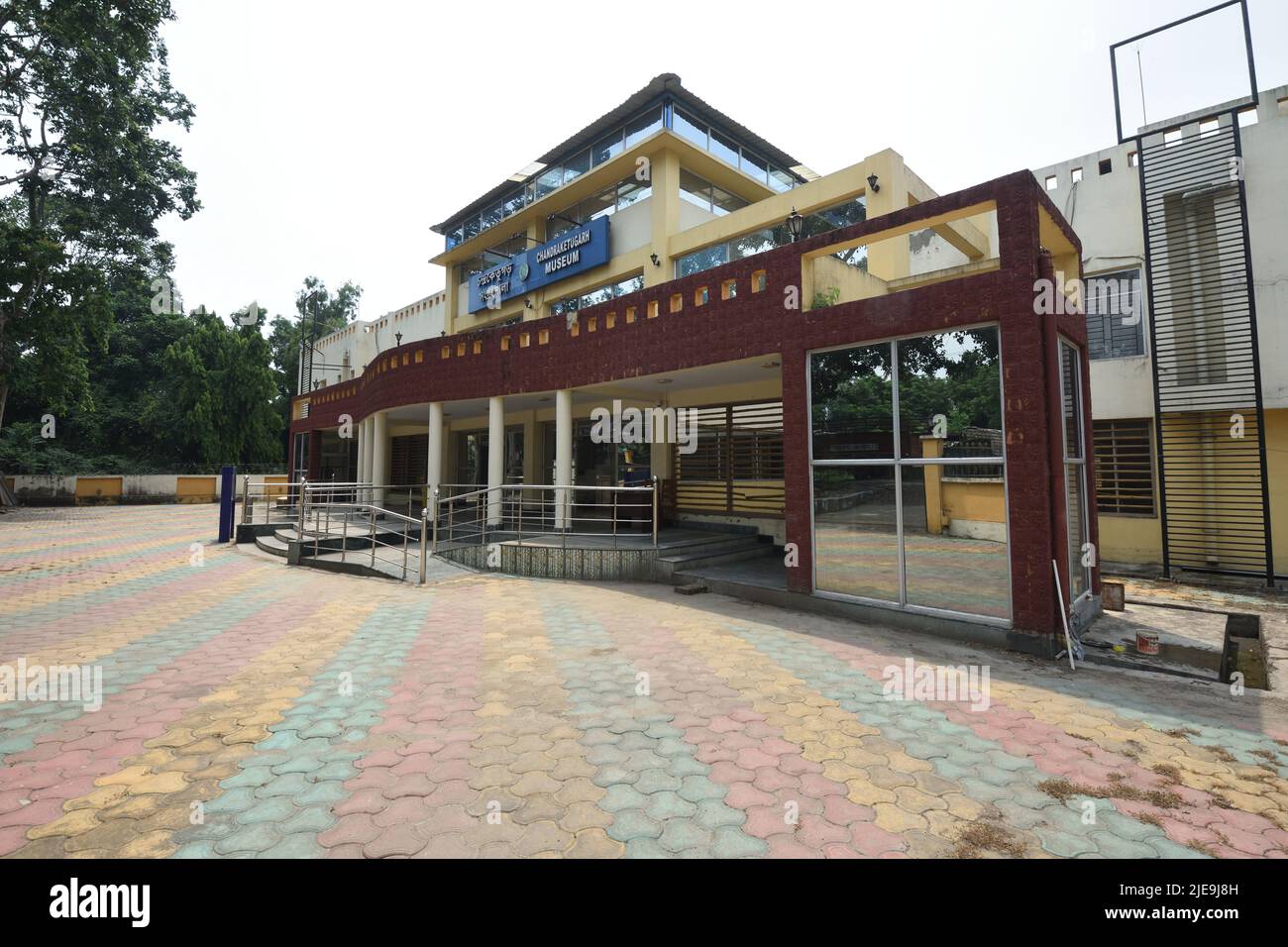 Berachampa hi-res stock photography and images - Alamy