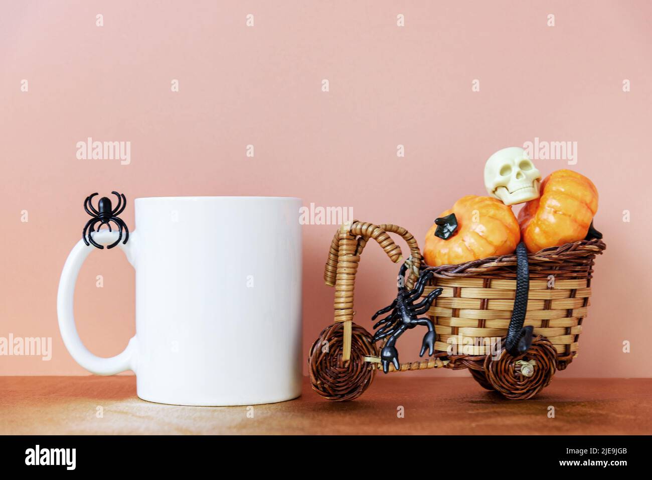 Mockup cup hi-res stock photography and images - Alamy