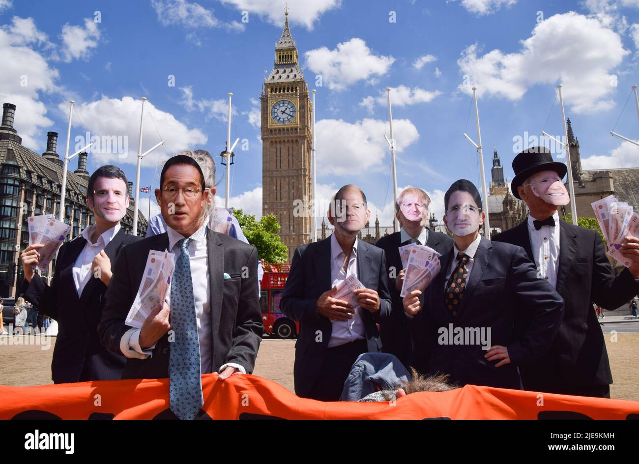 London, UK. 26th June 2022. Extinction Rebellion activists dressed as ...