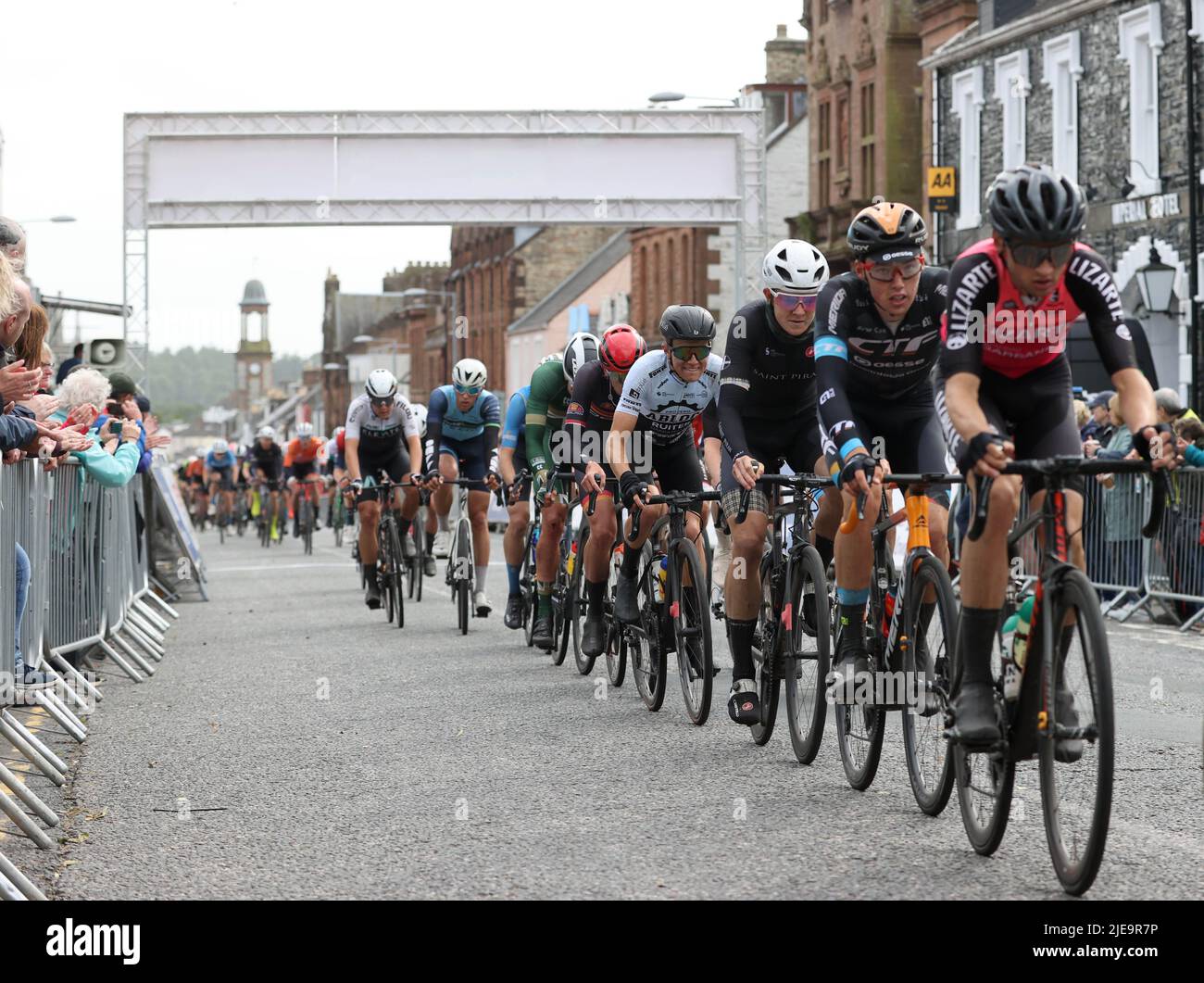 Men's Elite riders pass through Castle Douglas with three laps to go ...