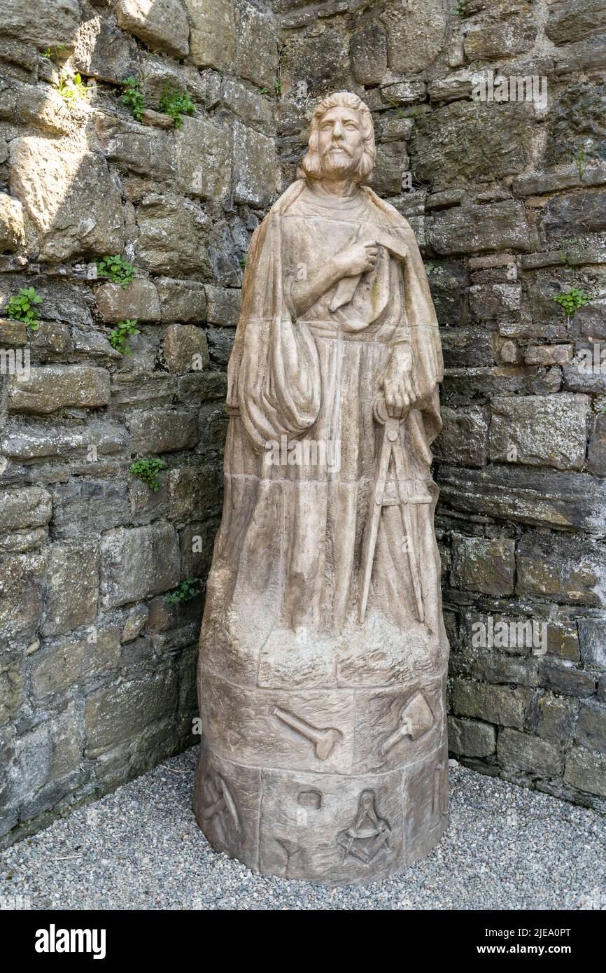 master mason beaumaris castle Stock Photo - Alamy