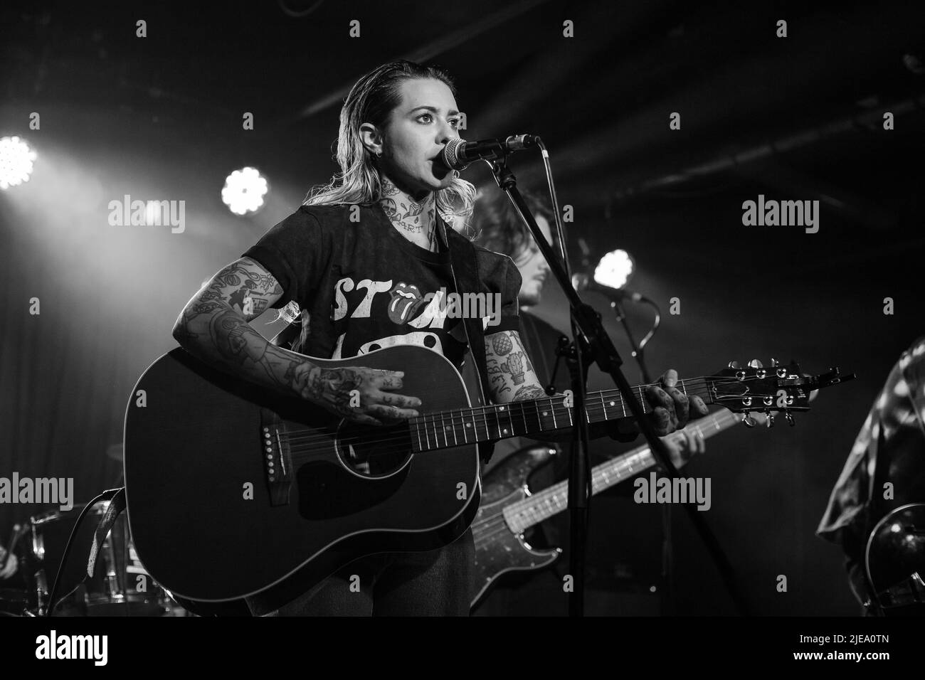 Morgan wade singer Black and White Stock Photos & Images - Alamy
