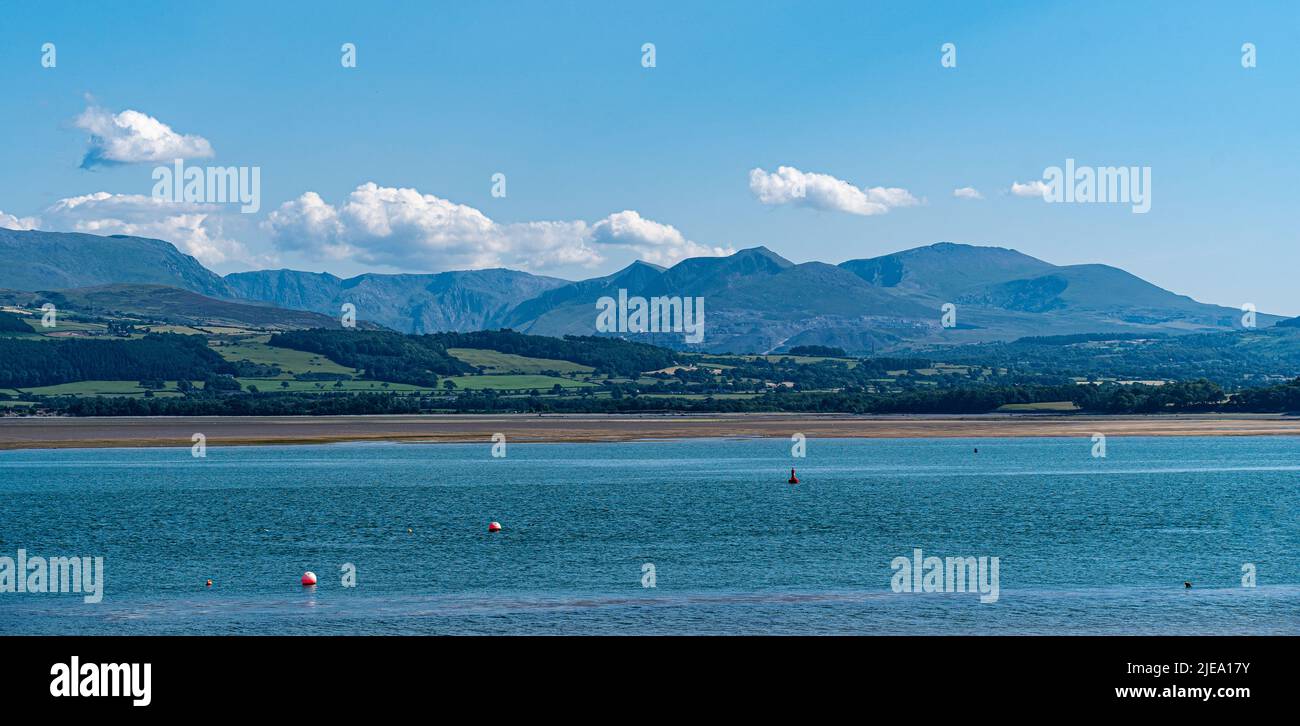 snowdonia from anglesey Stock Photo - Alamy