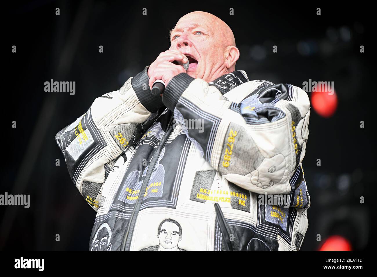 Buster bloodvessel performing bad manners hi-res stock photography and ...