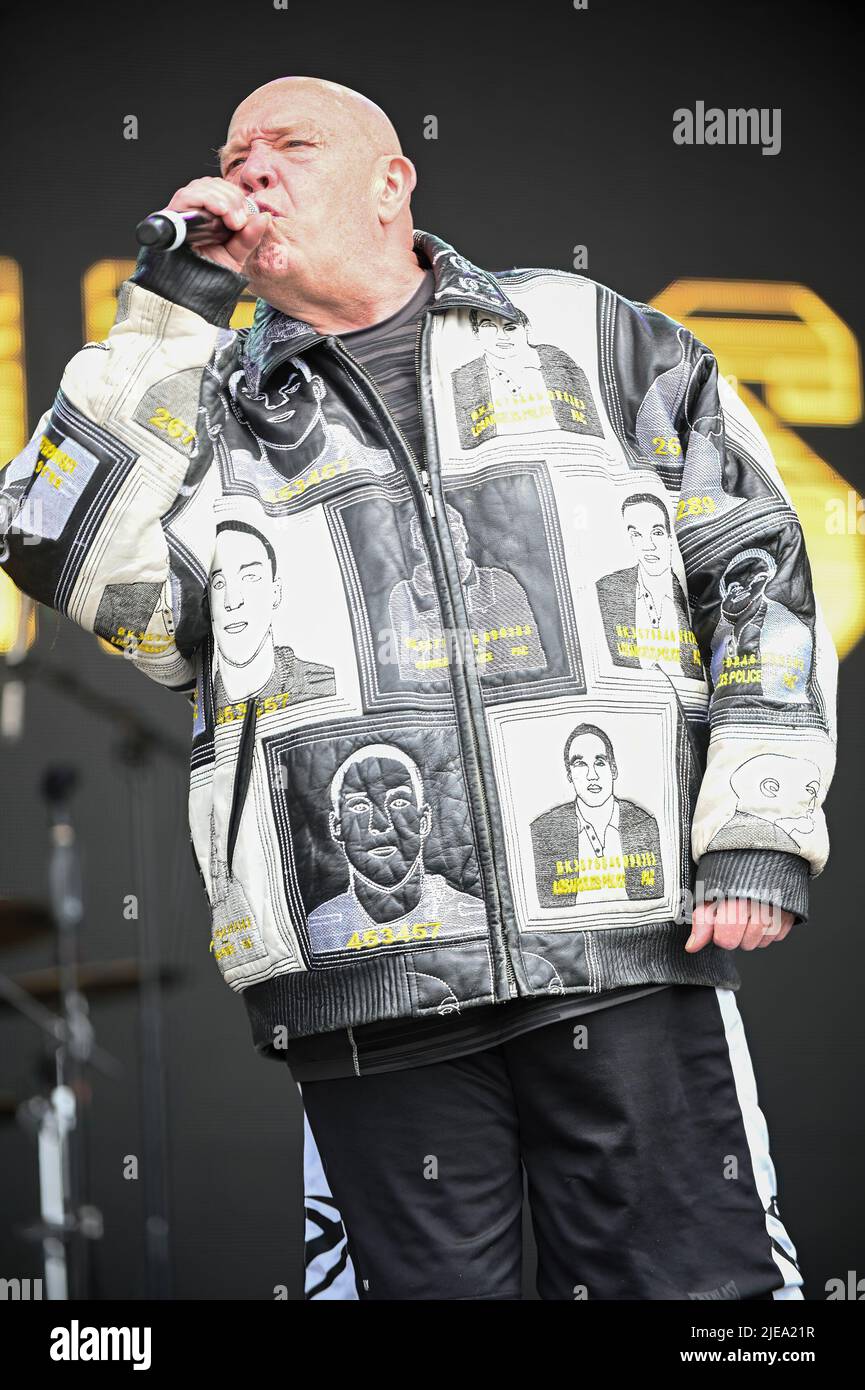 Buster bloodvessel hi-res stock photography and images - Alamy