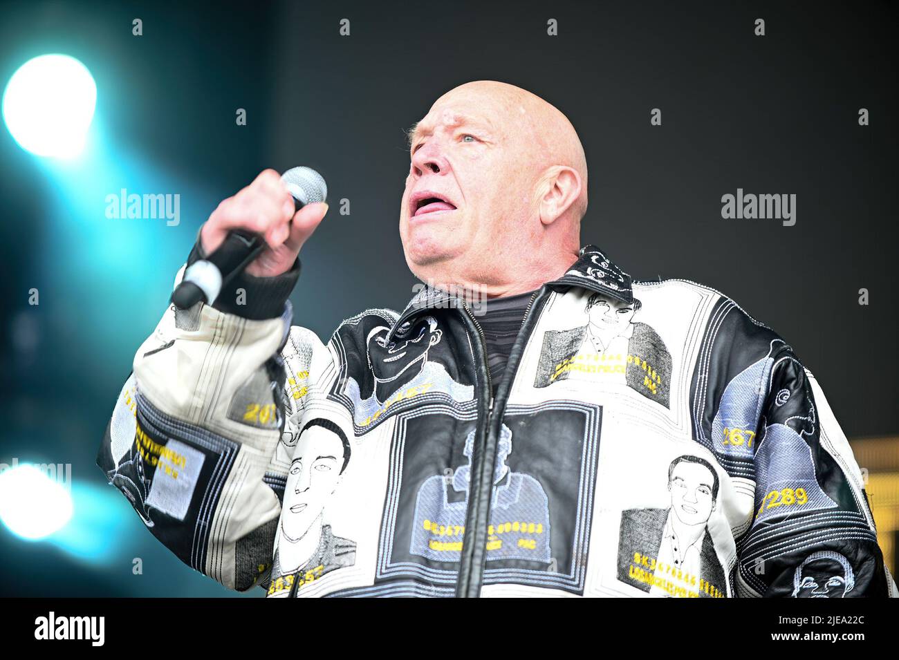 Buster bloodvessel performing bad manners hi-res stock photography and ...