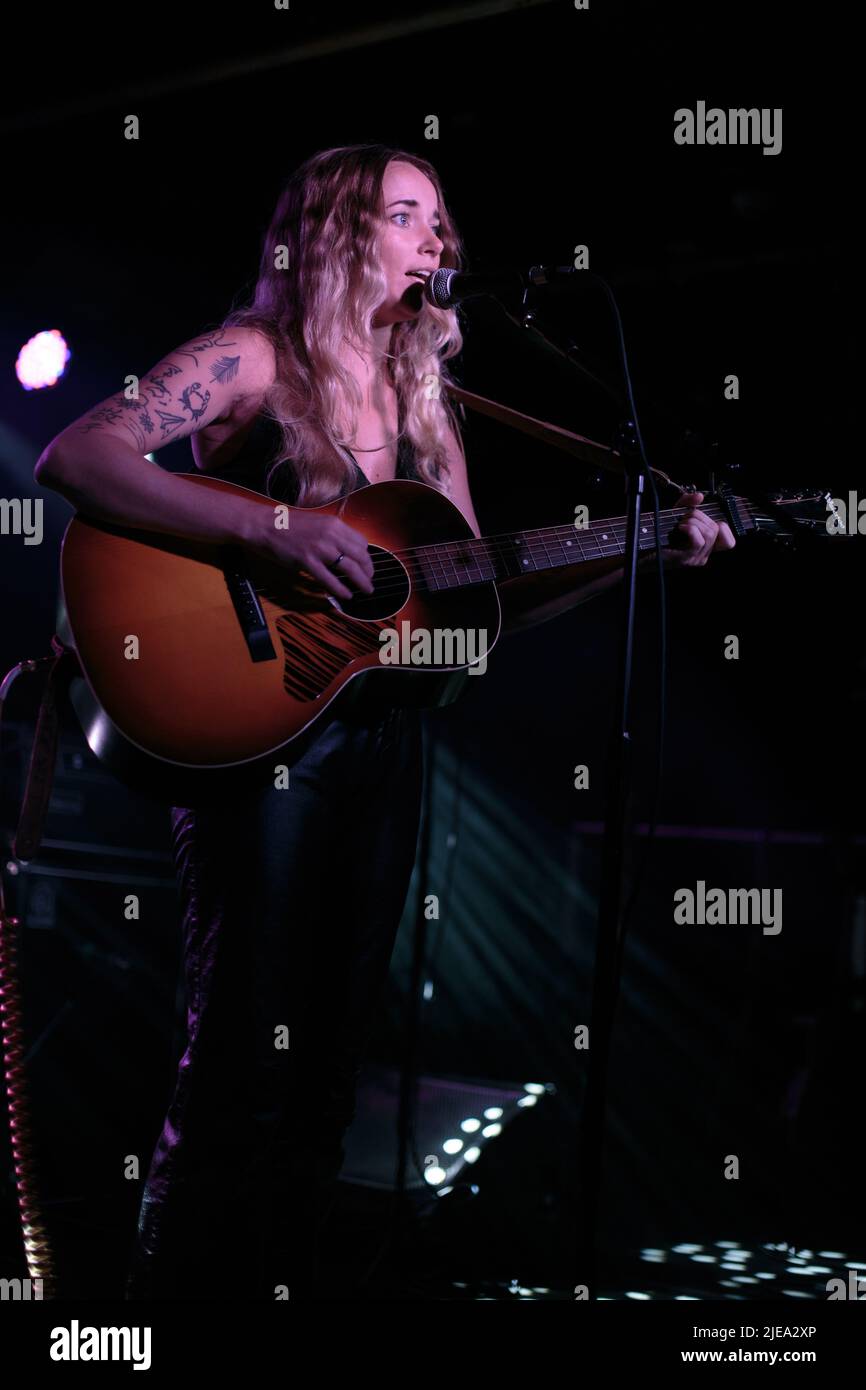 Leah blevins hi-res stock photography and images - Alamy