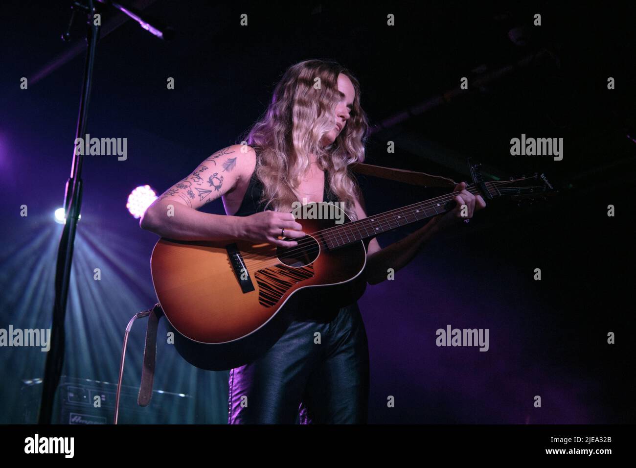 Leah blevins singer hi-res stock photography and images - Alamy