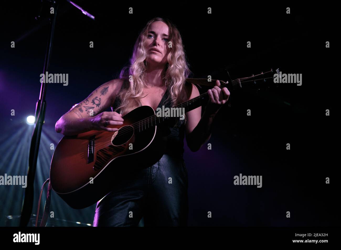 Leah blevins singer hi-res stock photography and images - Alamy