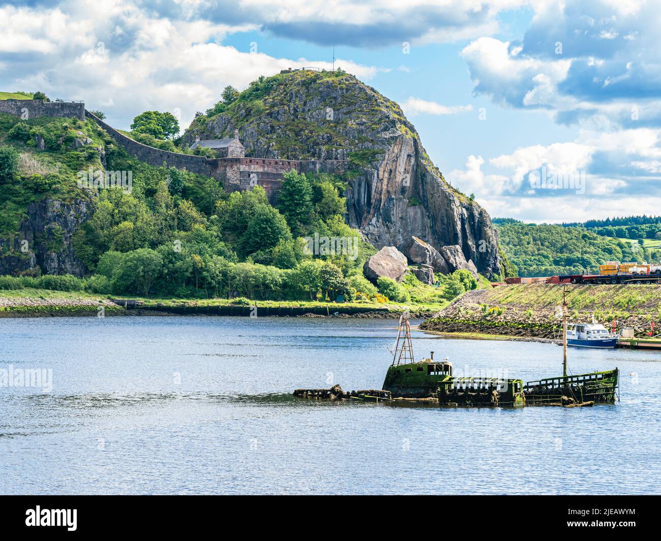 Dumbarton scotland uk old dumbarton hi-res stock photography and images ...