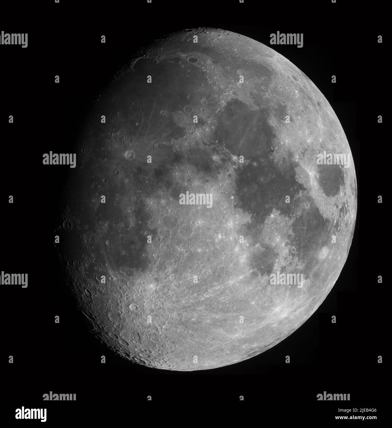Image of moon through telescope hi-res stock photography and images - Alamy