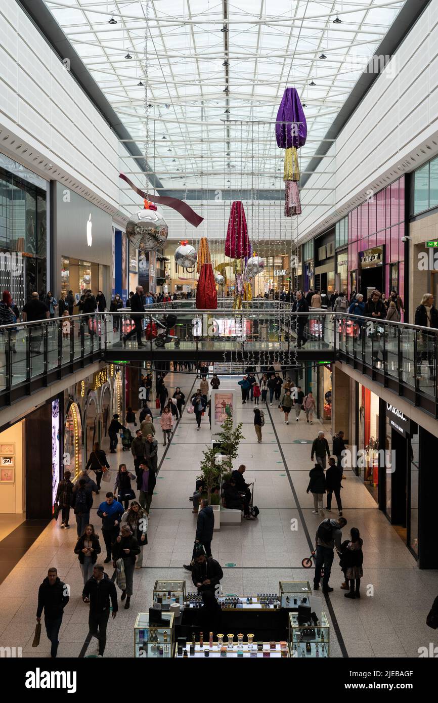 Manchester arndale interior hi-res stock photography and images - Alamy
