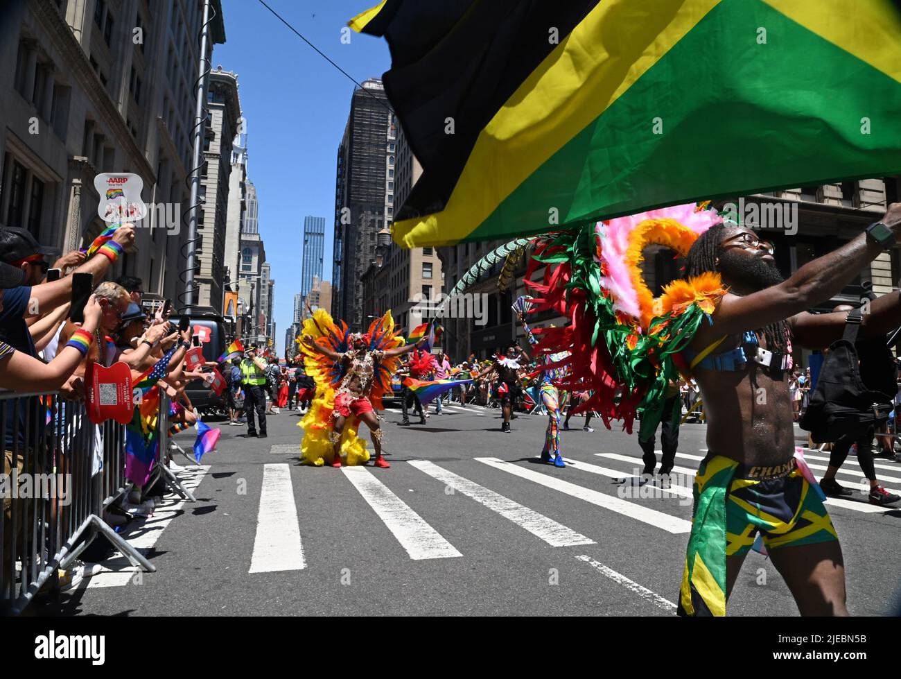 Louis lanzano hi-res stock photography and images - Alamy