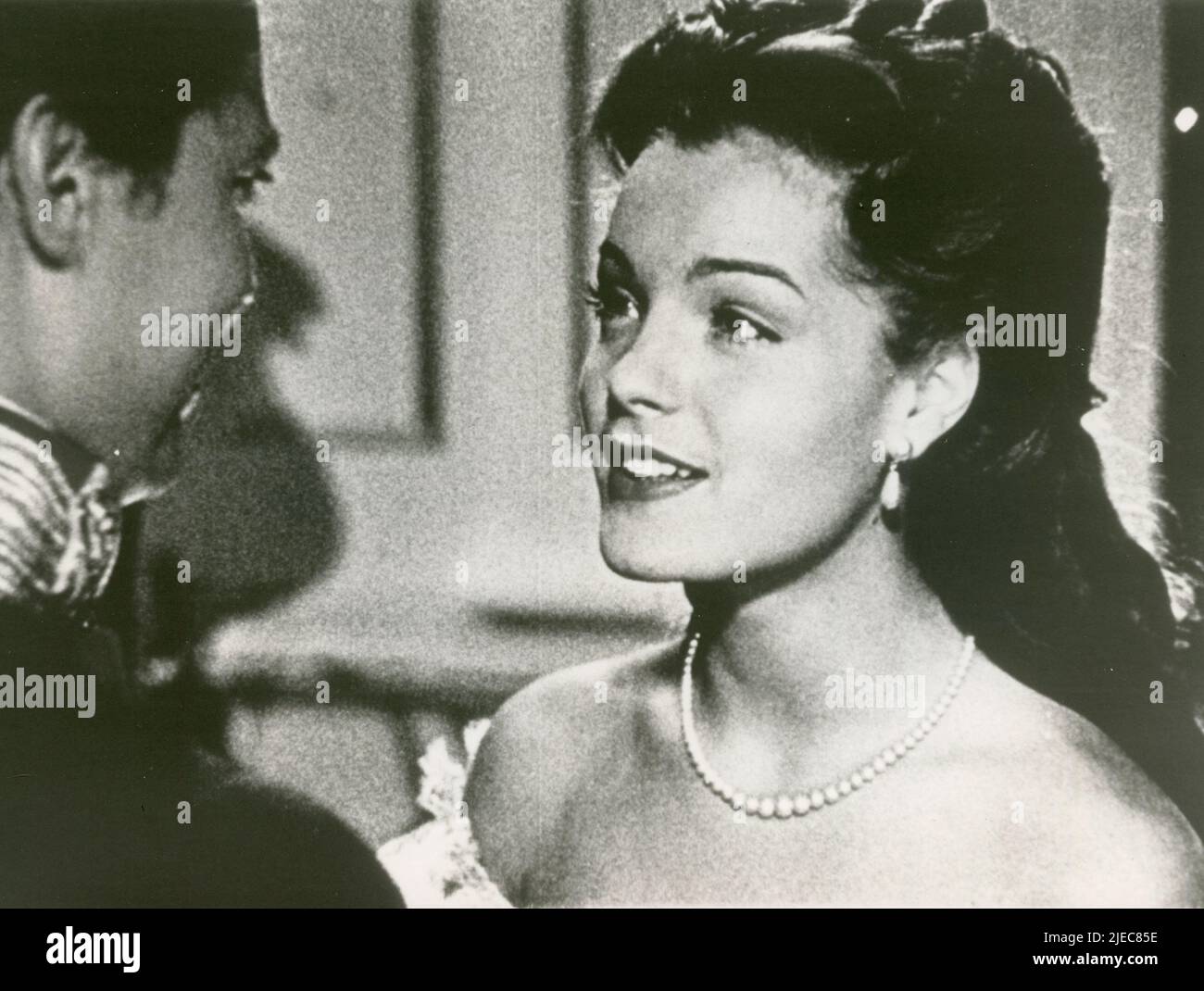 Romy schneider sissi 1955 hi-res stock photography and images - Alamy