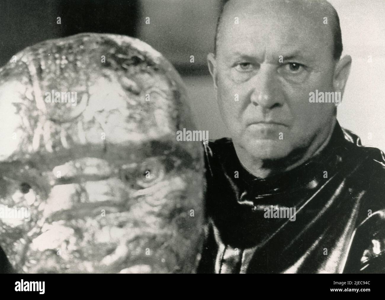Donald pleasence hi-res stock photography and images - Alamy