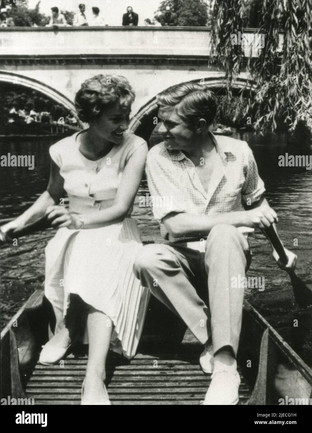 Actress sylvia syms hi-res stock photography and images - Alamy