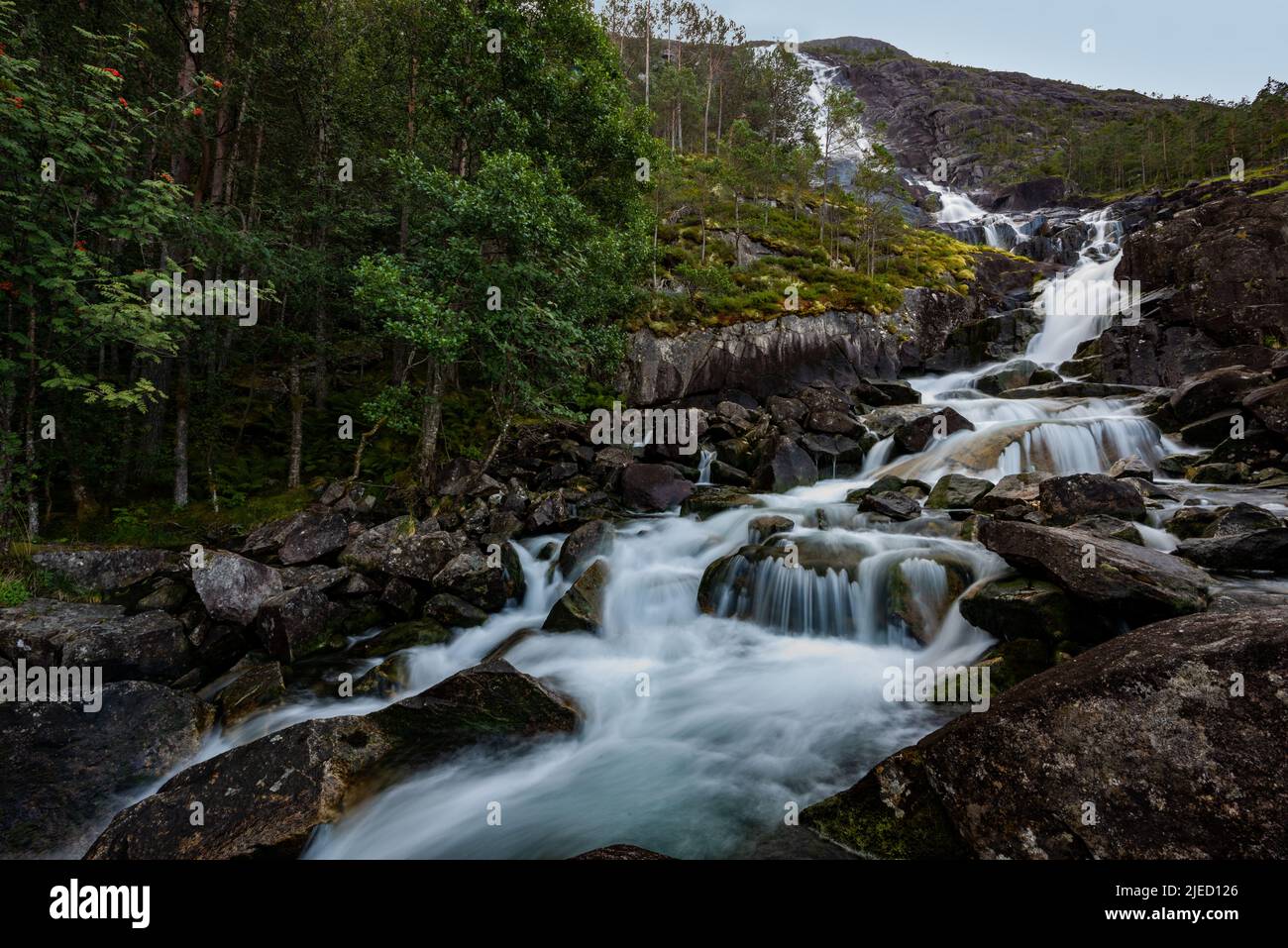 Langfossen Waterfall Norway route E134 Akrafjorden Stock Photo - Alamy