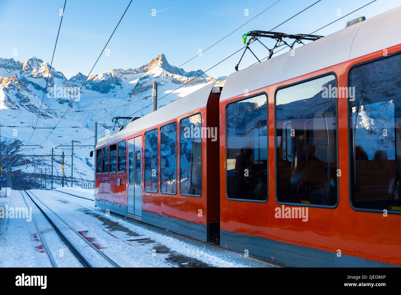 Oberland swiss train winter hi-res stock photography and images - Alamy