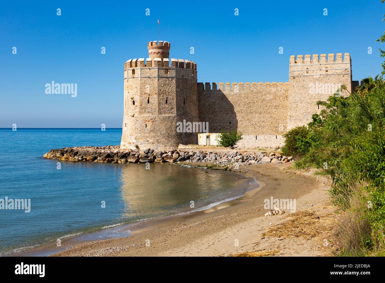 Stone walls of Mamure Castle on Mediterranean coast Stock Photo - Alamy