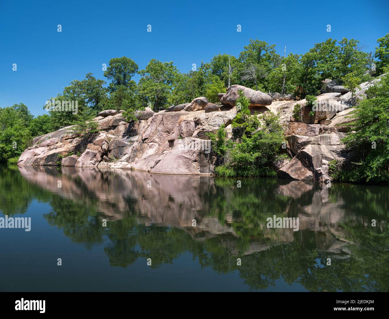 Elephant Rocks State Park Stock Photo - Alamy