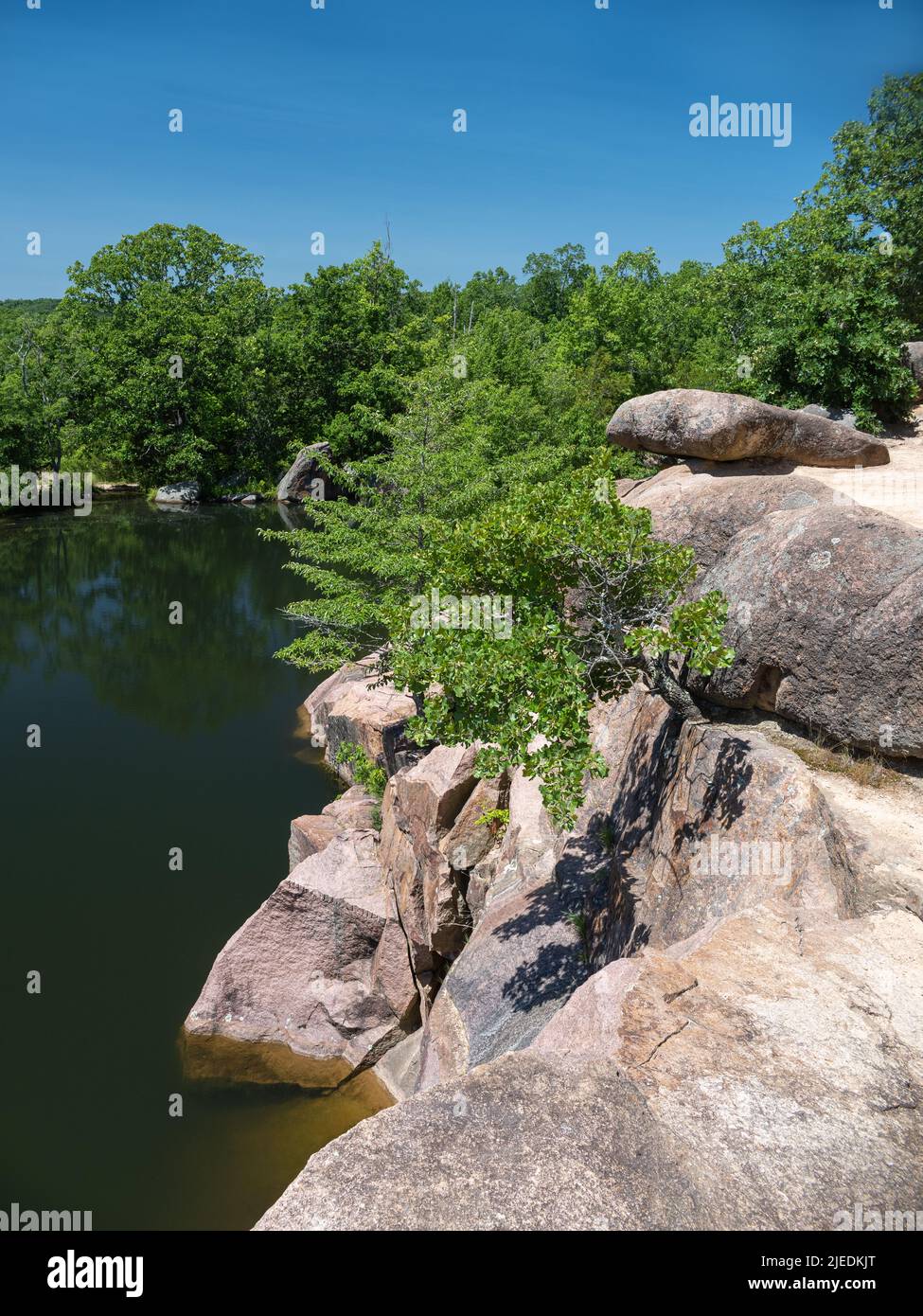 Elephant Rocks State Park Stock Photo - Alamy