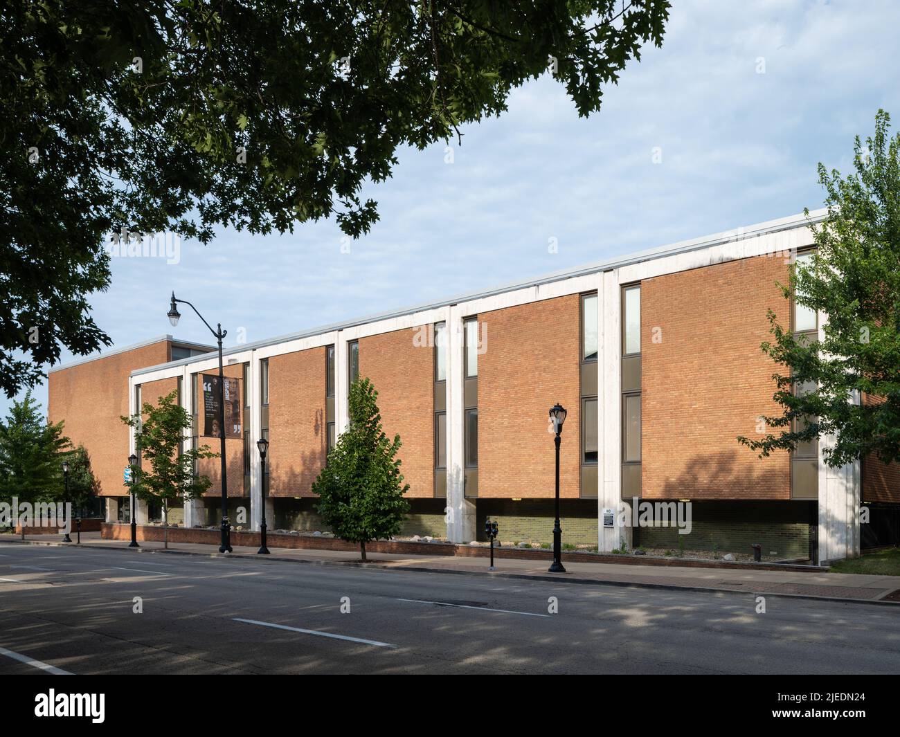 AT&T switching building Stock Photo - Alamy