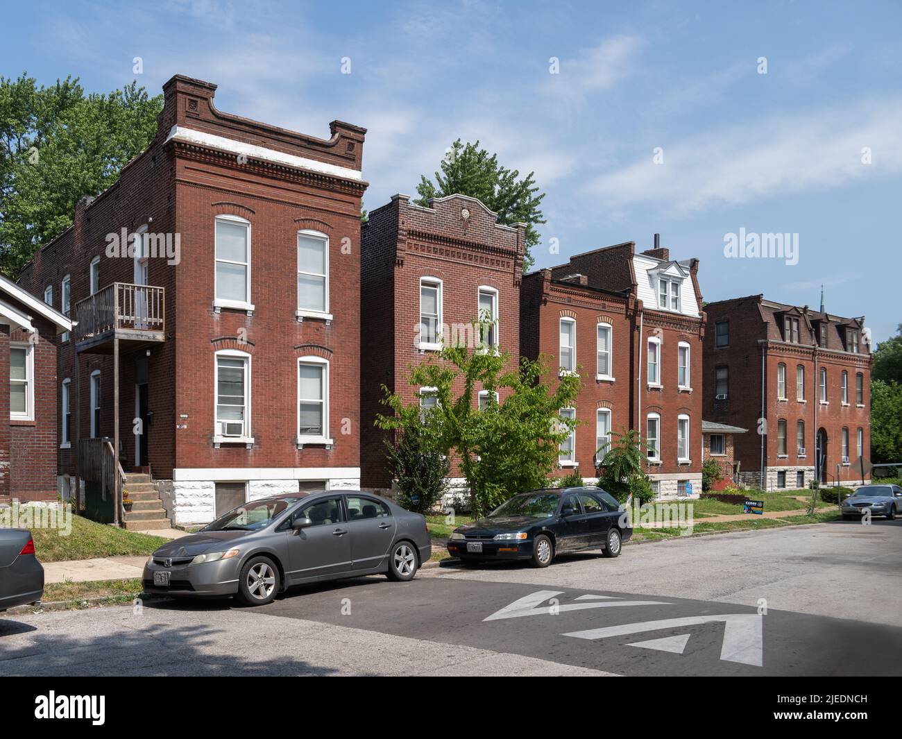 Residential buildings in St. Louis south city Stock Photo - Alamy