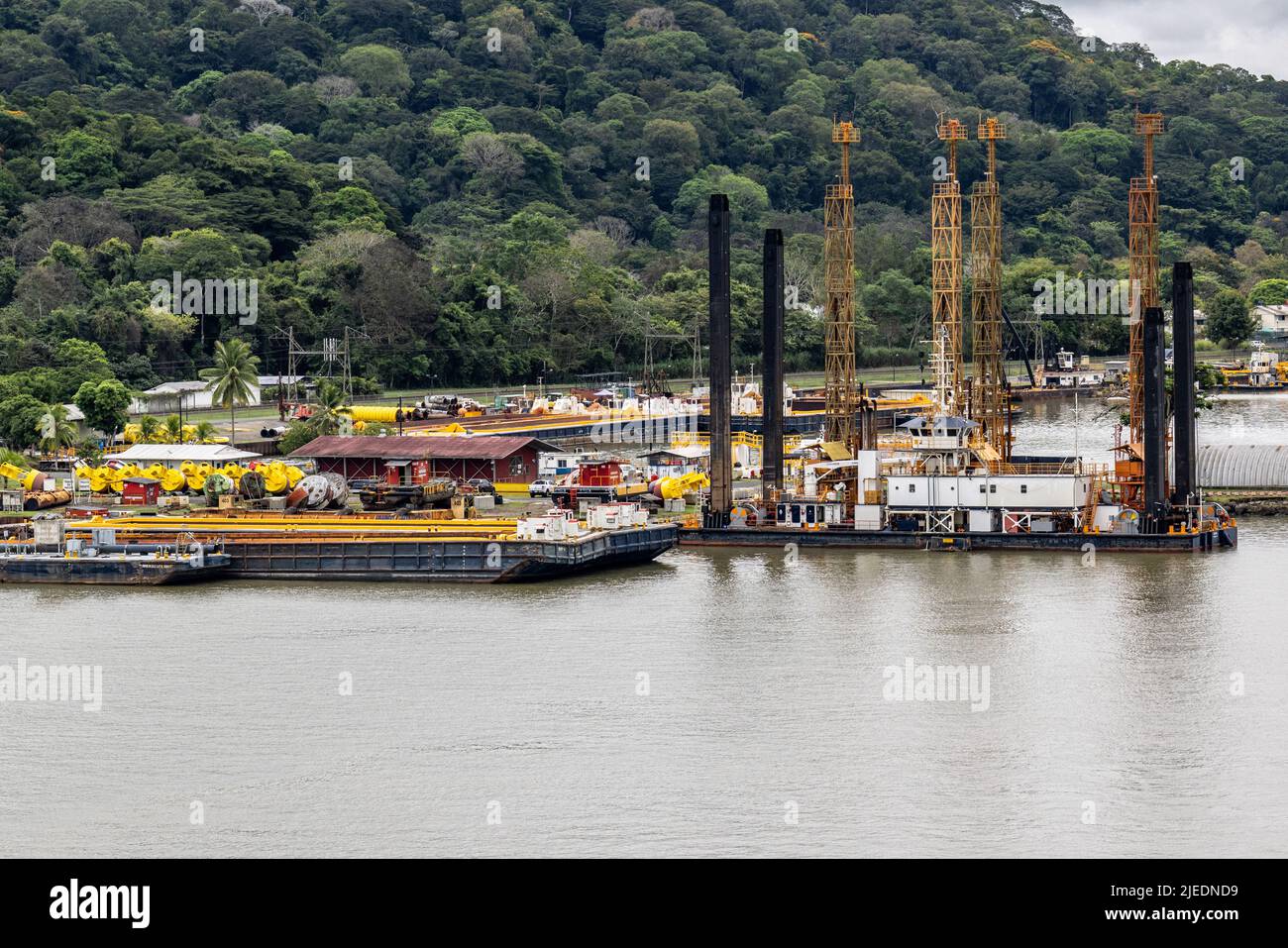 Panama lake hi-res stock photography and images - Alamy