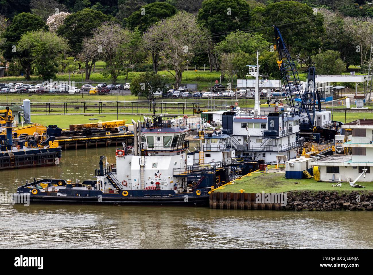 Docks in Lake Gatun, Panama Stock Photo - Alamy