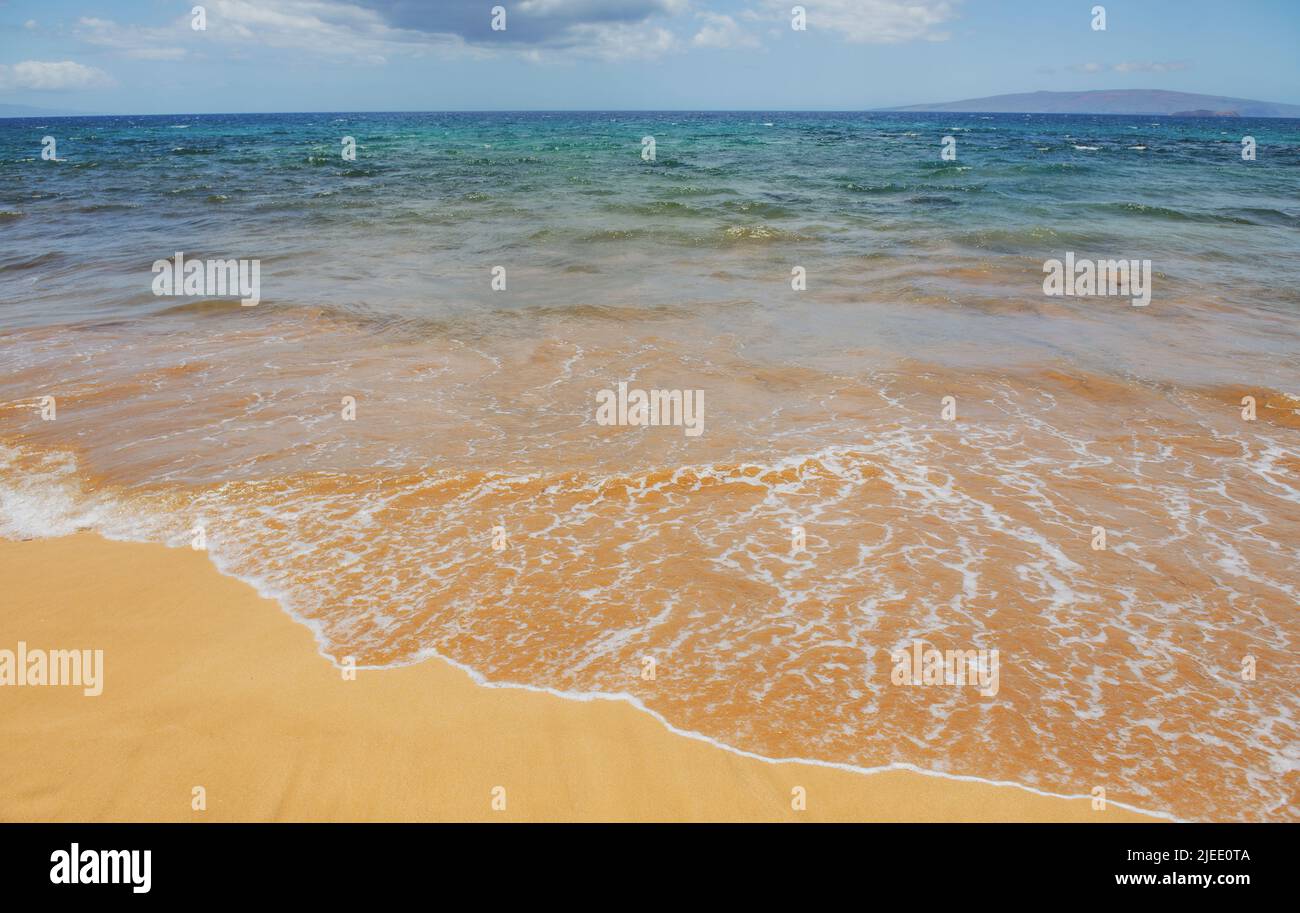 Sea background, nature of tropical summer beach with rays of sun light ...