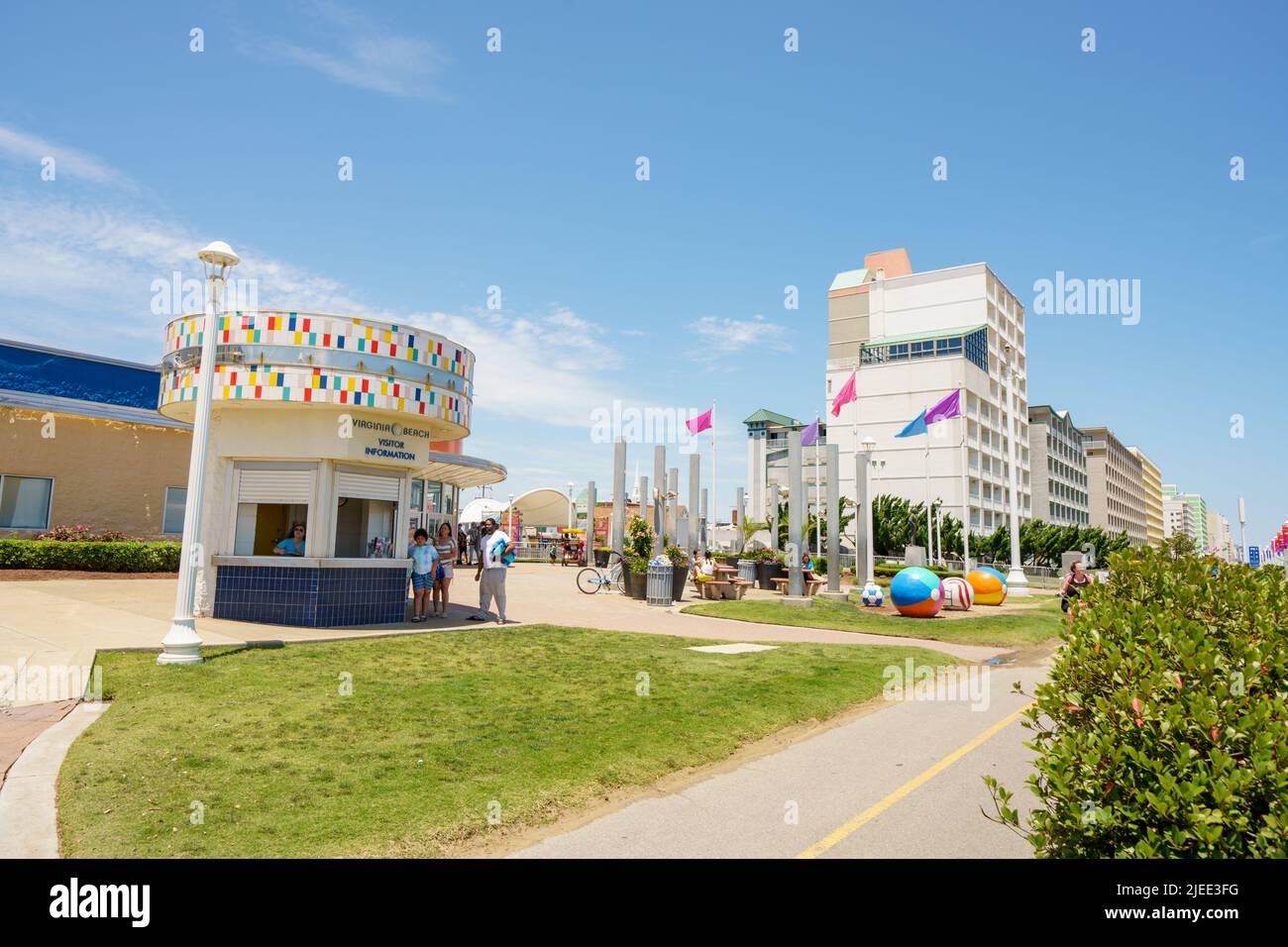 Virginia beach boardwalk hi-res stock photography and images - Alamy