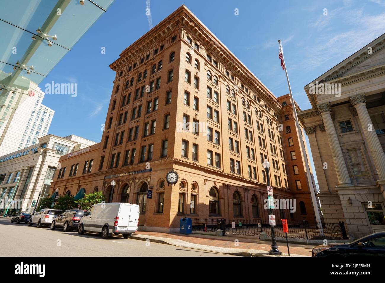 Towne bank hi-res stock photography and images - Alamy