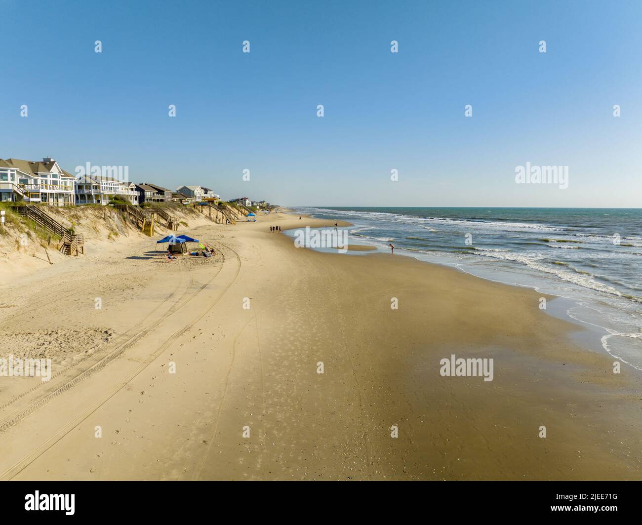 Corolla beach hi-res stock photography and images - Alamy